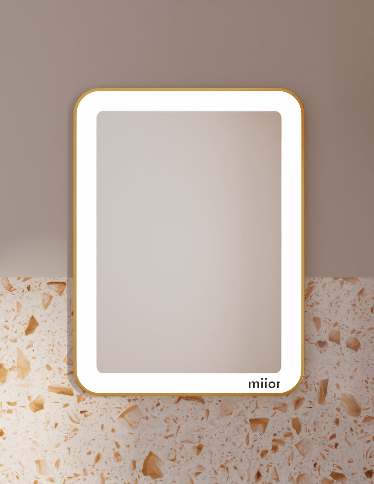 Round corners pull out mirrors with LED frame– Miior 7